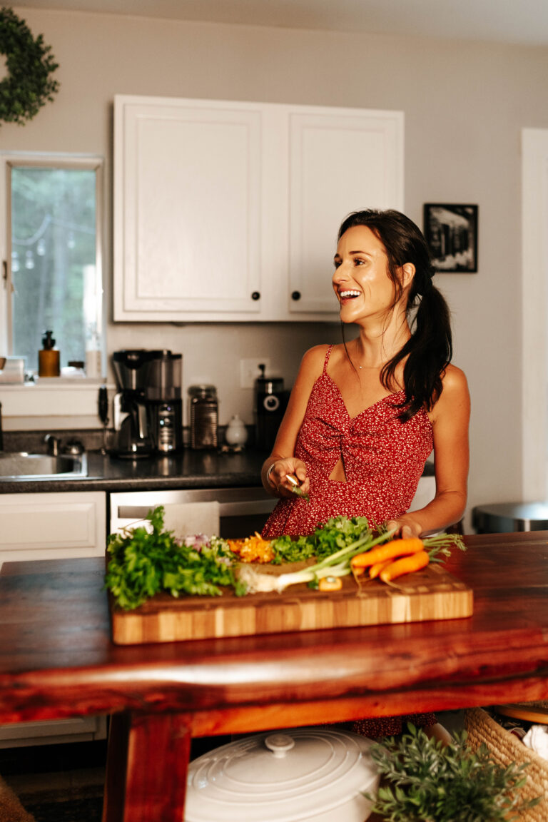 The Best Apple Crisp with McIntosh Apples - Sincerely Cassidy